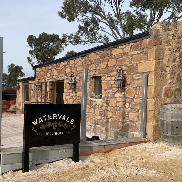 Rooms and Spaces – Watervale Hotel